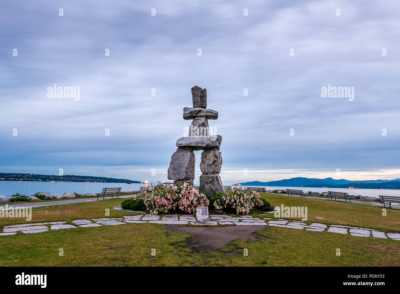 English bay beach hi-res stock photography and images - Alamy