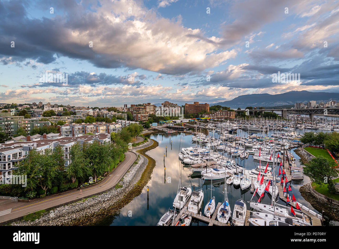 False sunrise hi-res stock photography and images - Alamy