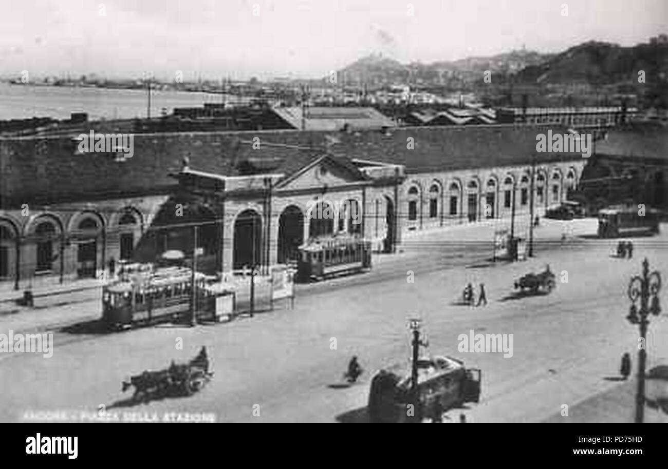 Ancona - Stazione ferroviaria Stock Photo - Alamy