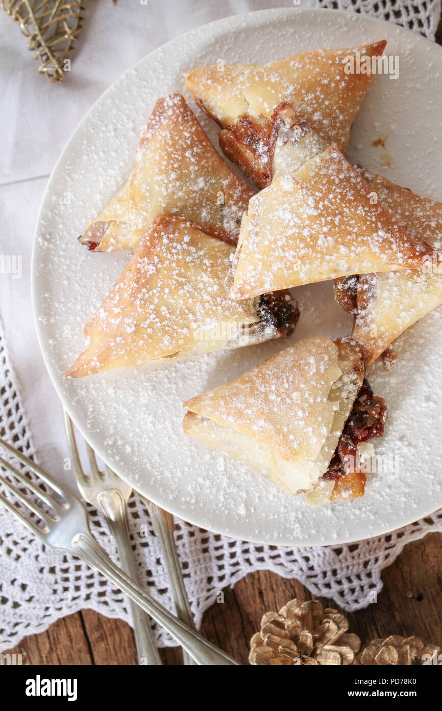 Mincemeat filled pastry hi-res stock photography and images - Alamy