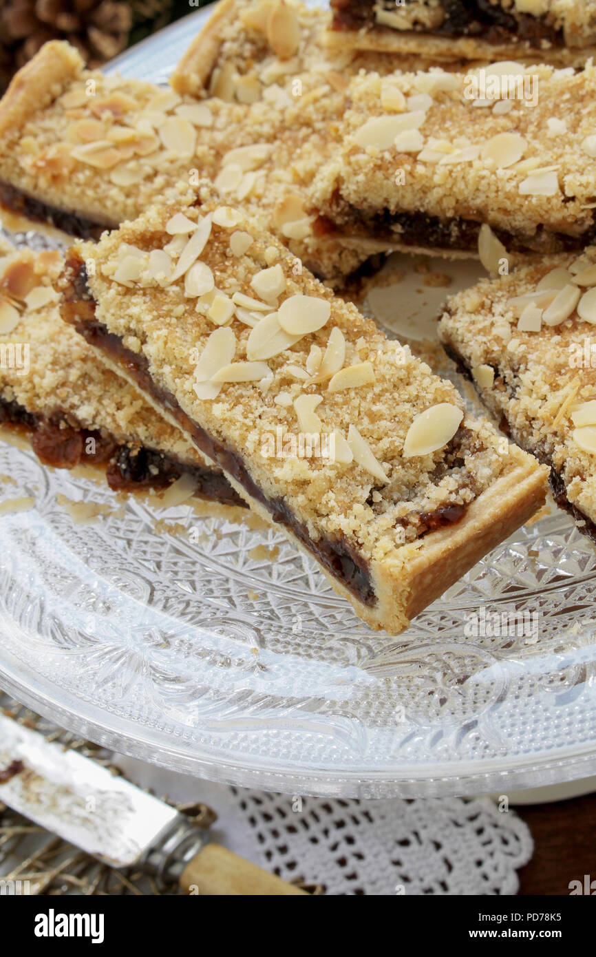 Traditional traybake hi-res stock photography and images - Alamy