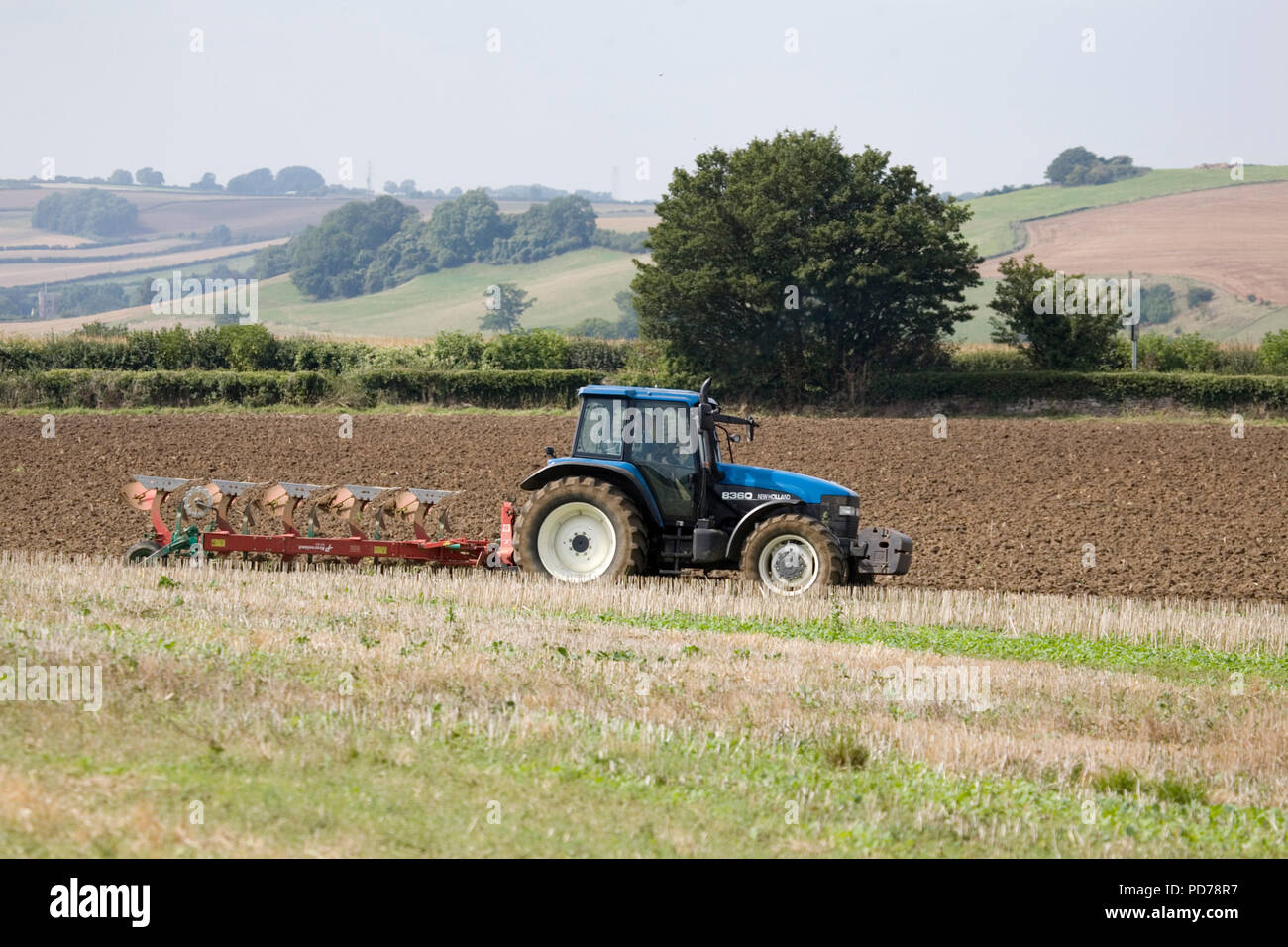 Blue new holland 8360 tractor hi-res stock photography and images - Alamy