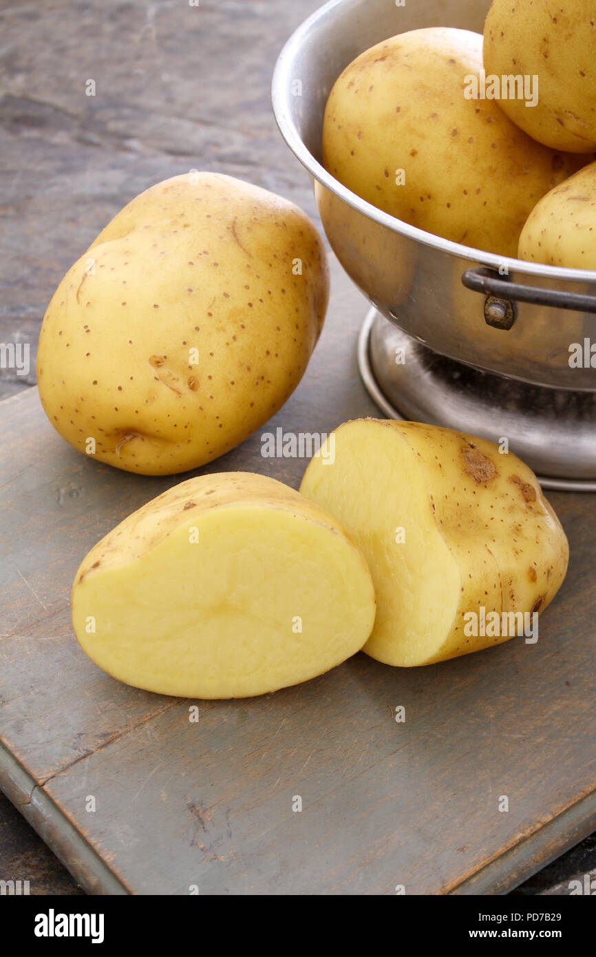 preparing fresh potatoes Stock Photo - Alamy