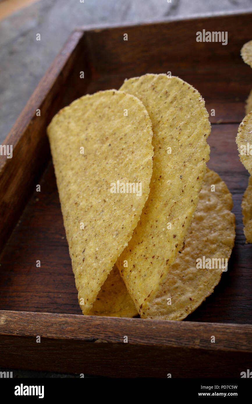 taco shells empty Stock Photo - Alamy