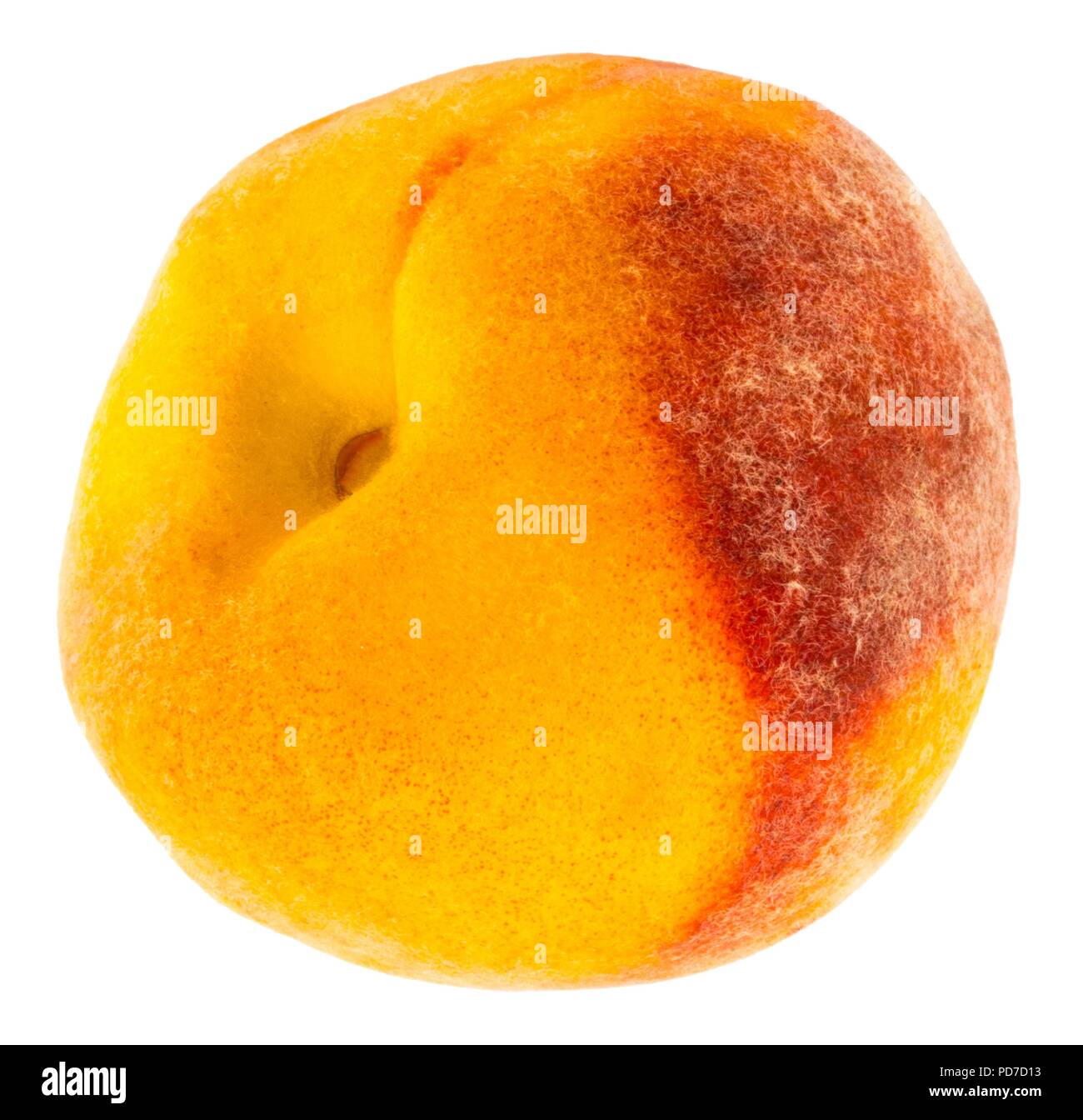 Peach isolated on white background with clipping path Stock Photo - Alamy