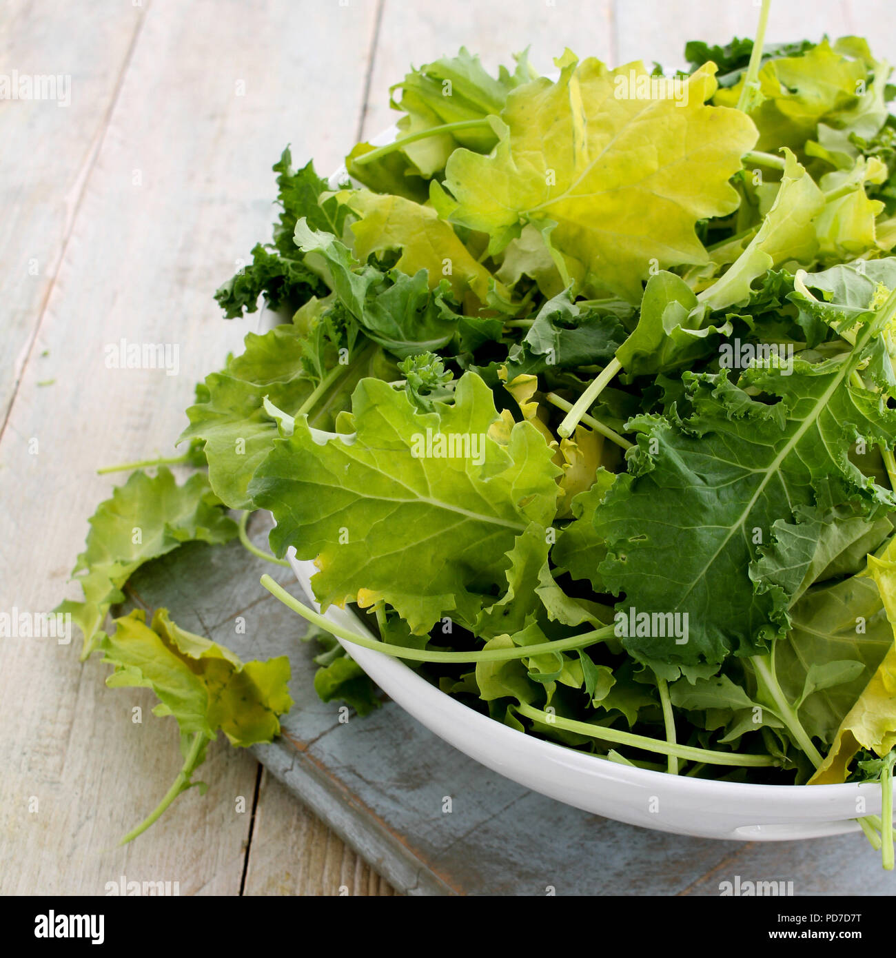 preparing fresh kale leaves Stock Photo - Alamy