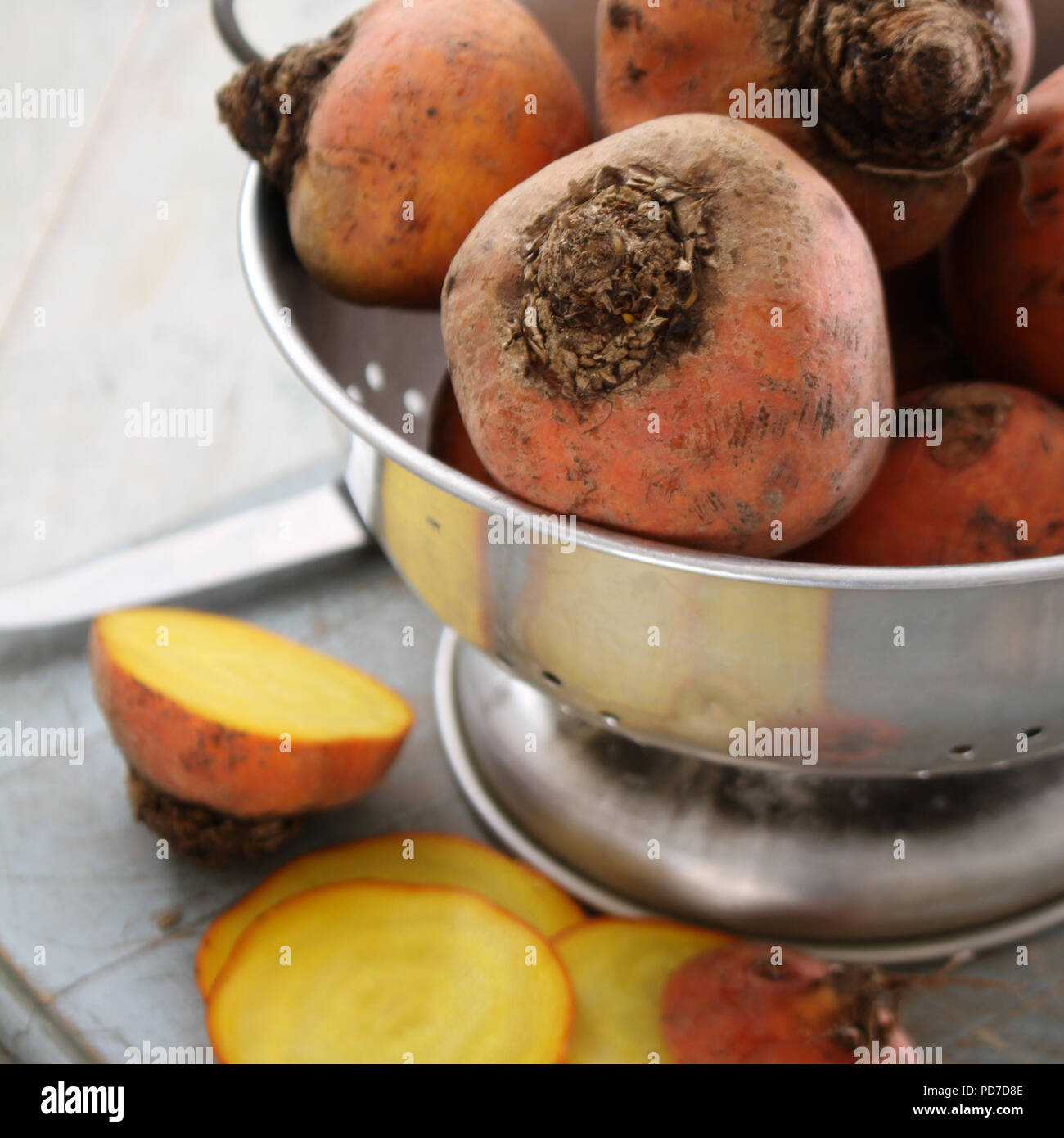 preparing fresh beetroot Stock Photo - Alamy