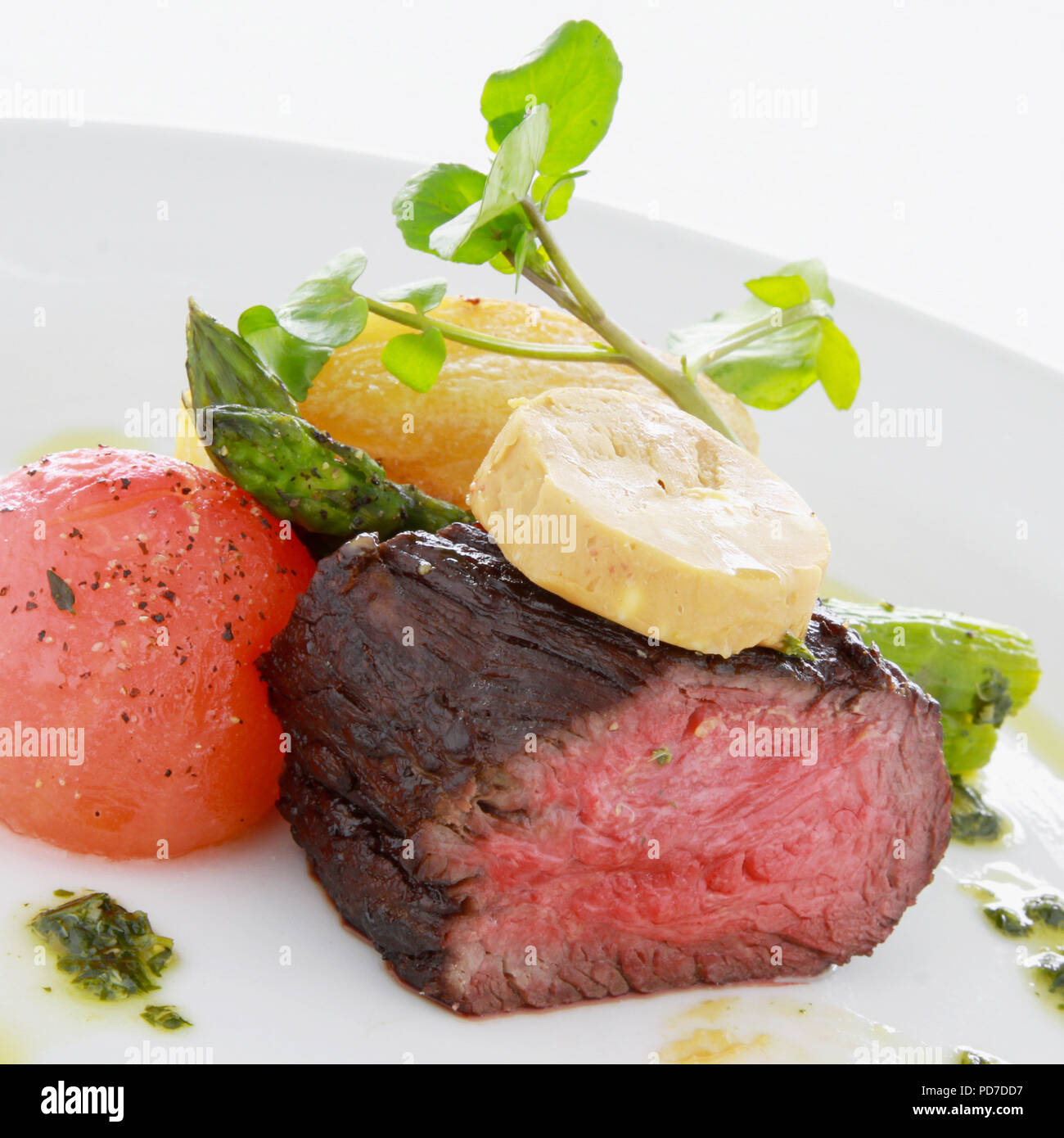 Plated fillet beef meal hi-res stock photography and images - Alamy