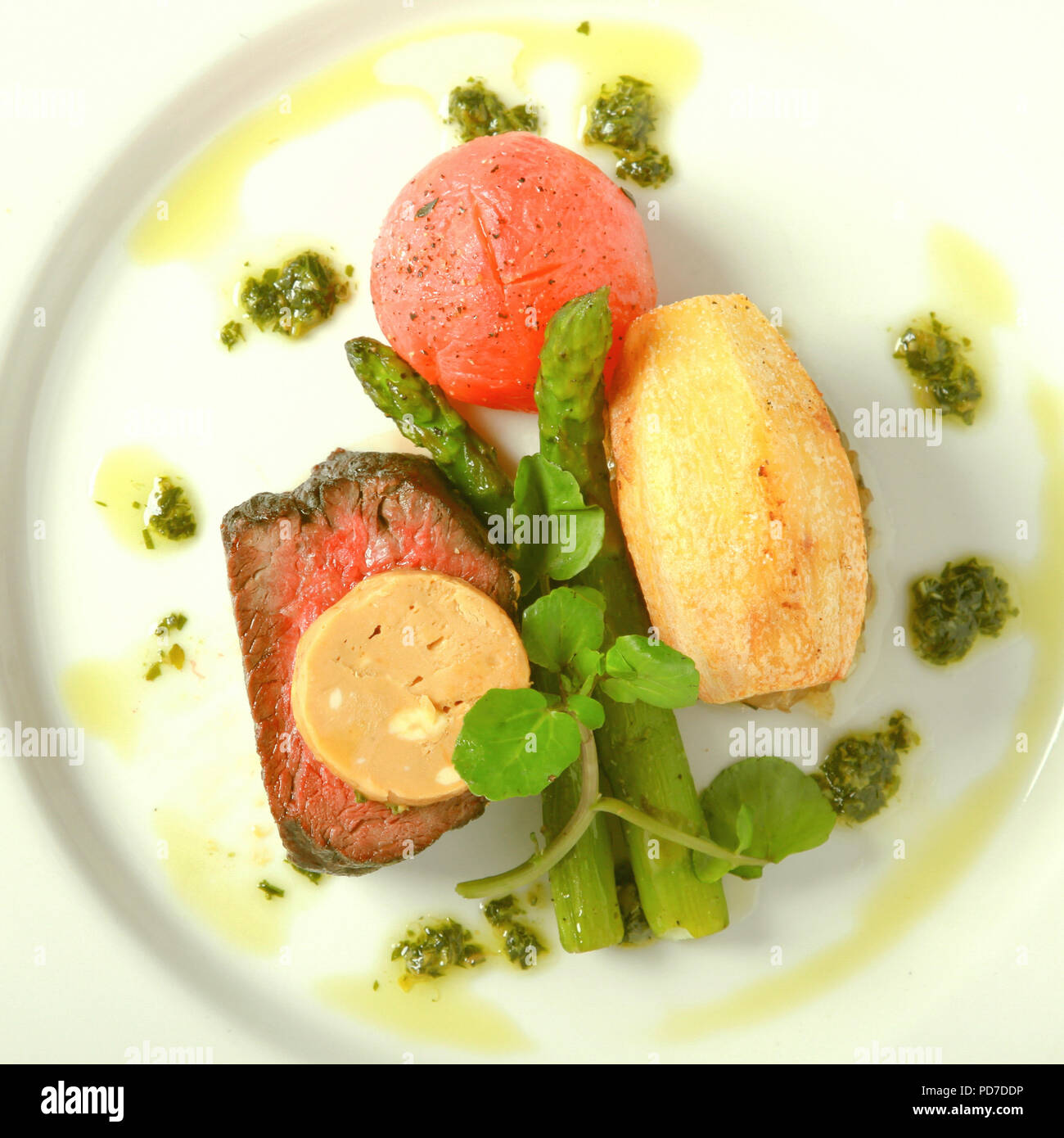 Plated fillet beef meal hi-res stock photography and images - Alamy