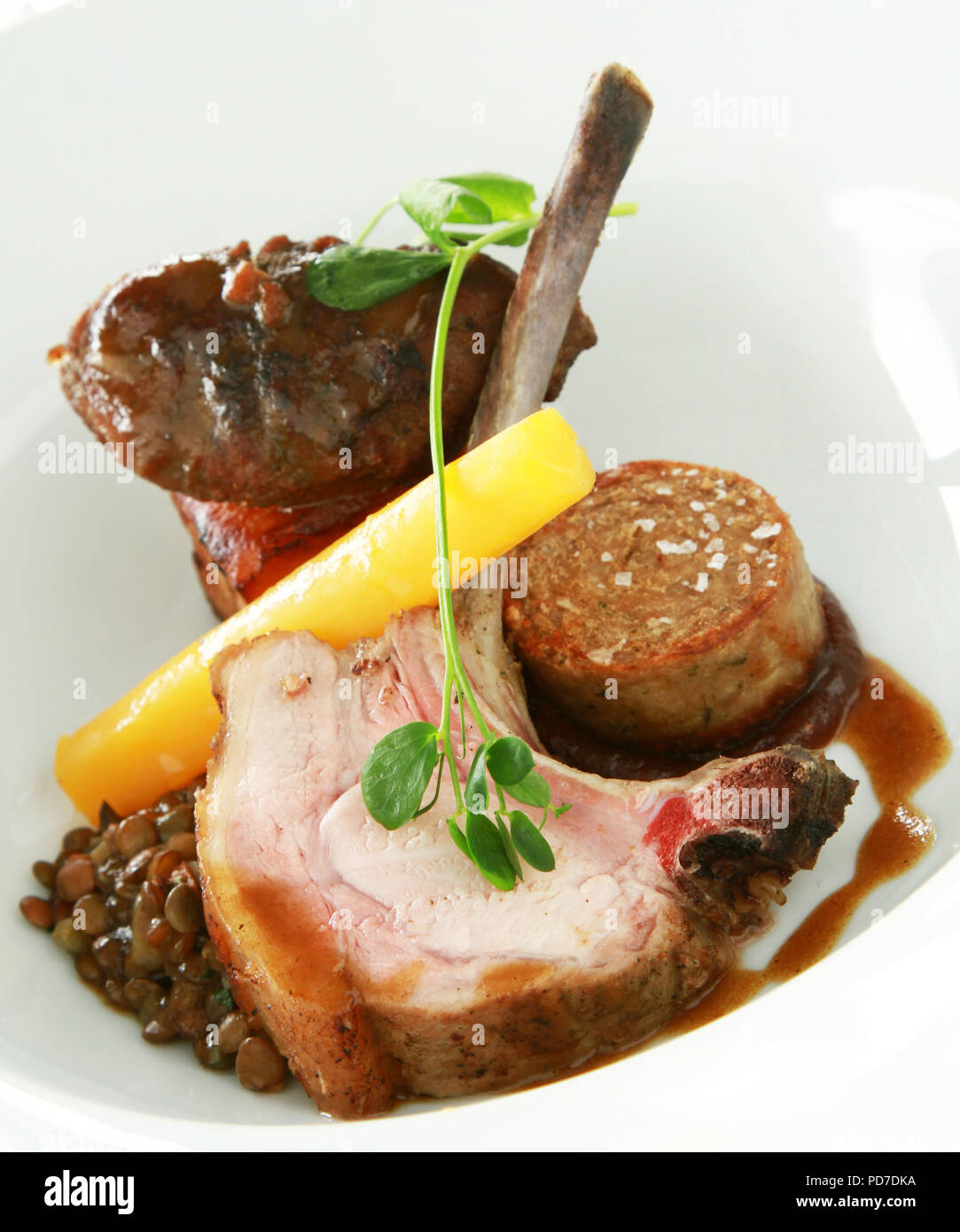 Plated lamb main hi-res stock photography and images - Alamy