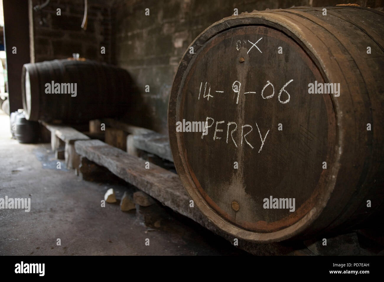 Cider barrel uk hi-res stock photography and images - Alamy