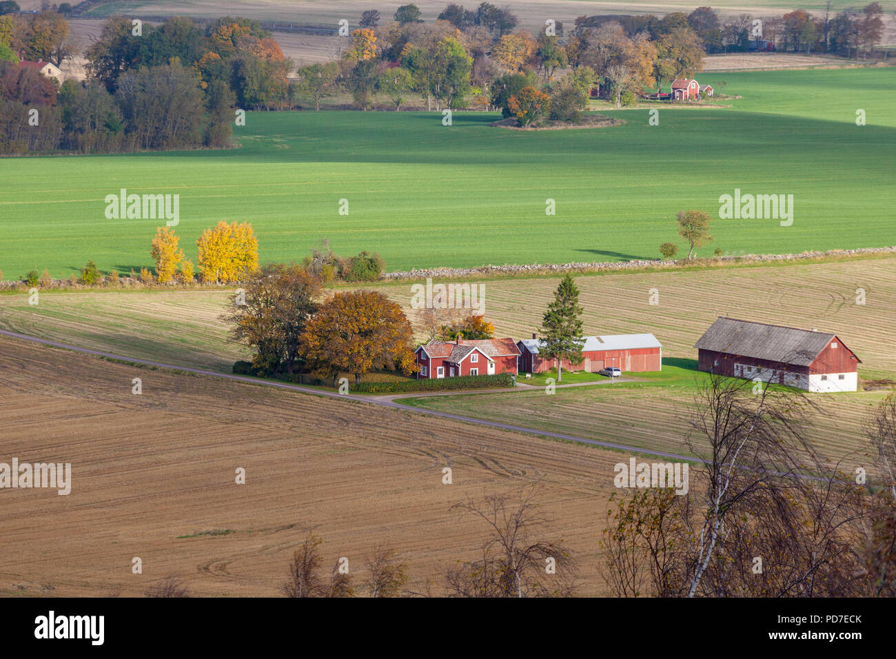 Aerial farm barn buildings hi-res stock photography and images - Alamy