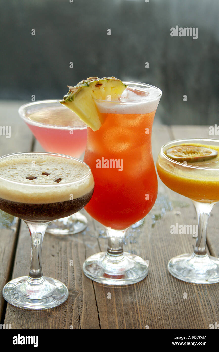 Cocktails varieties hi-res stock photography and images - Alamy