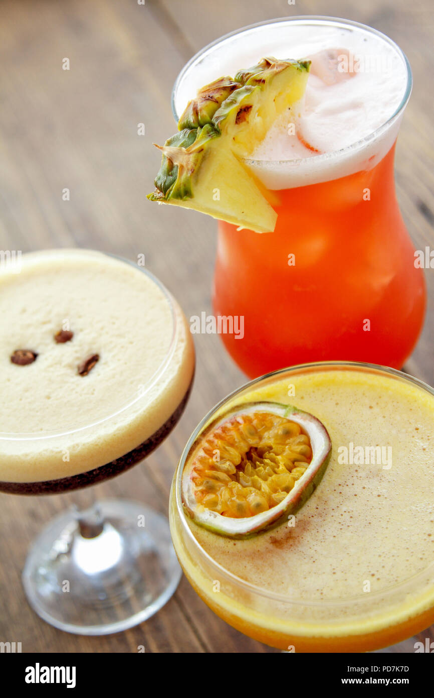 Cocktails varieties hi-res stock photography and images - Alamy
