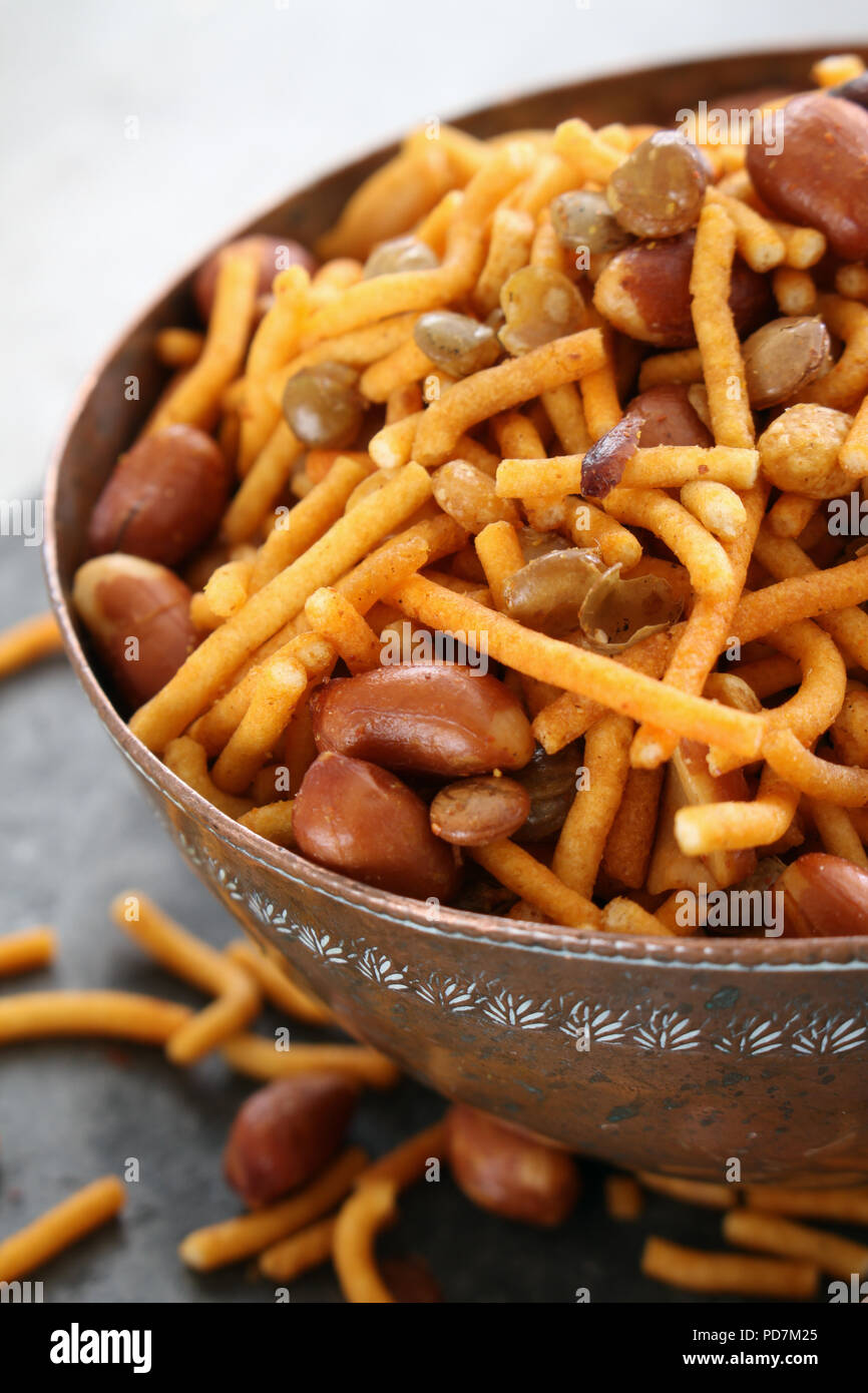 Indian bombay mix Stock Photo - Alamy