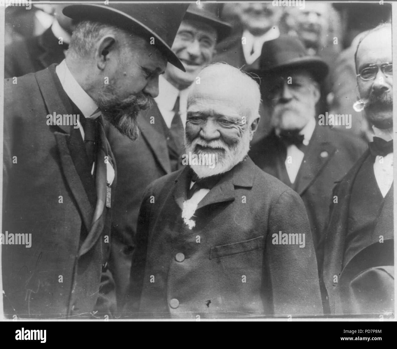 Andrew carnegie hi-res stock photography and images - Alamy