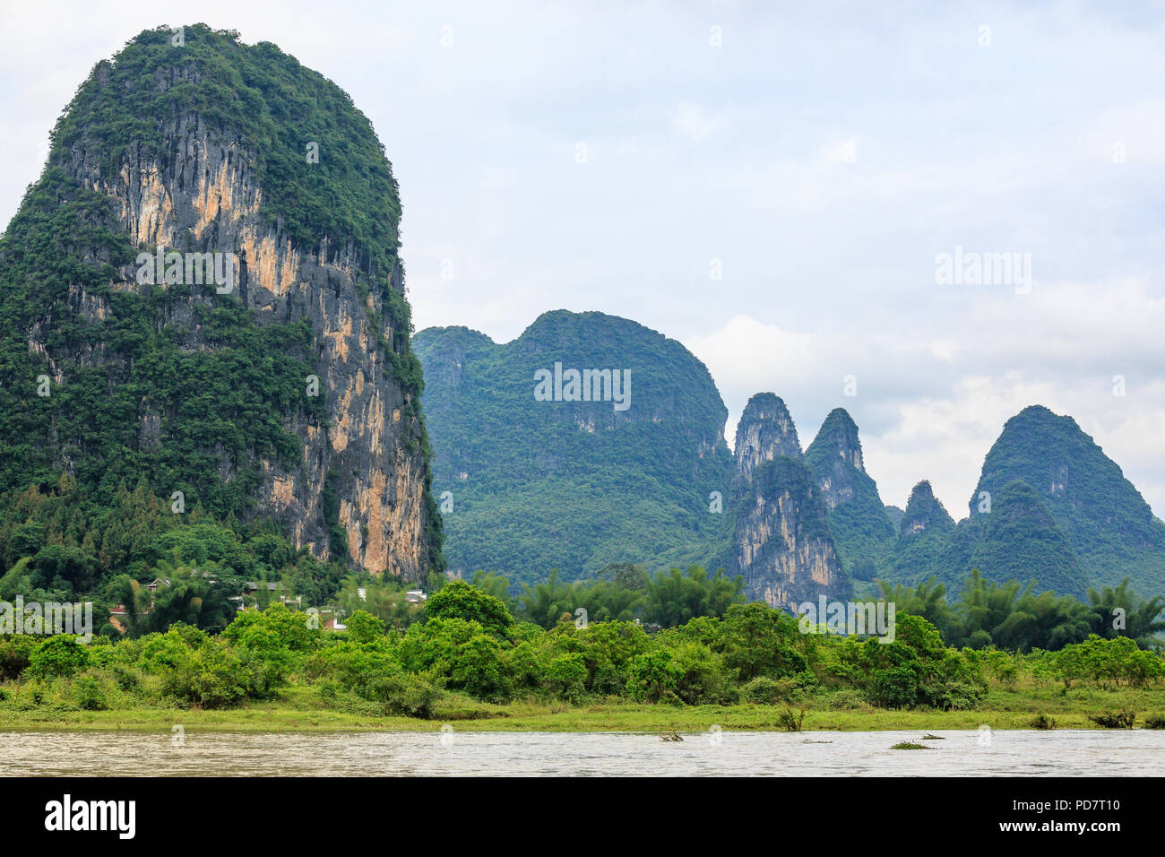 Xingping ancient town hi-res stock photography and images - Alamy