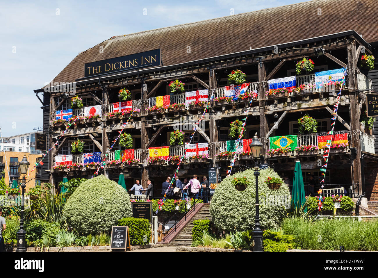 The Dickens Inn High Resolution Stock Photography and Images - Alamy