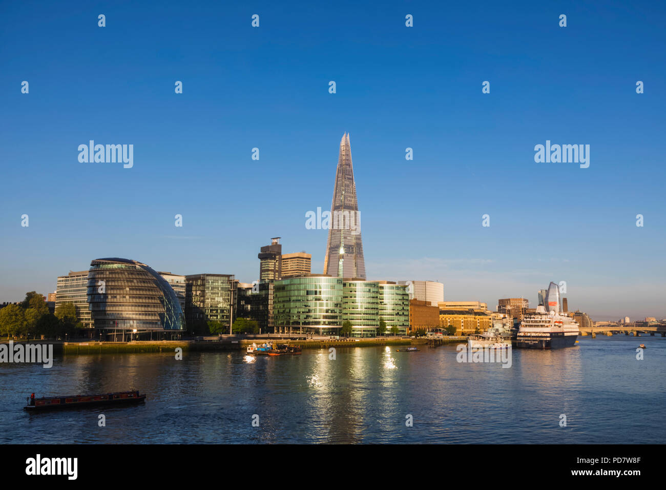 England, London, Southwark, London Bridge City, More London Riverside ...
