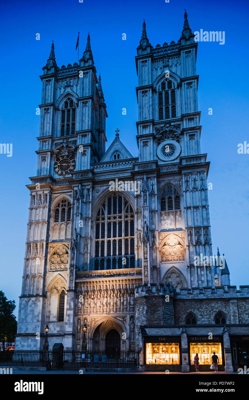 England, London, Westminster, Westminster Abbey at Night Stock Photo ...