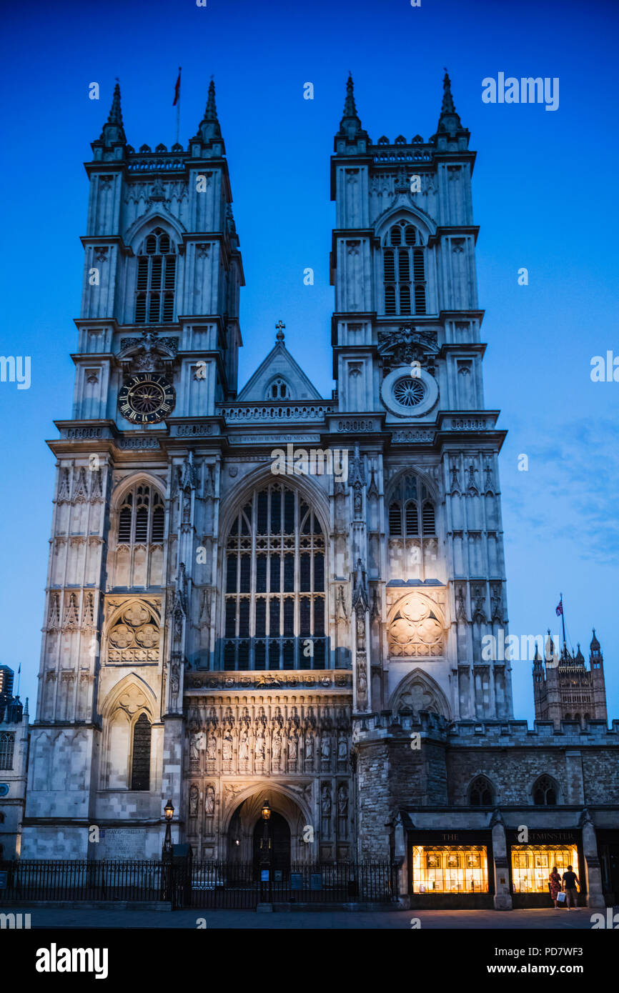 England, London, Westminster, Westminster Abbey at Night Stock Photo ...