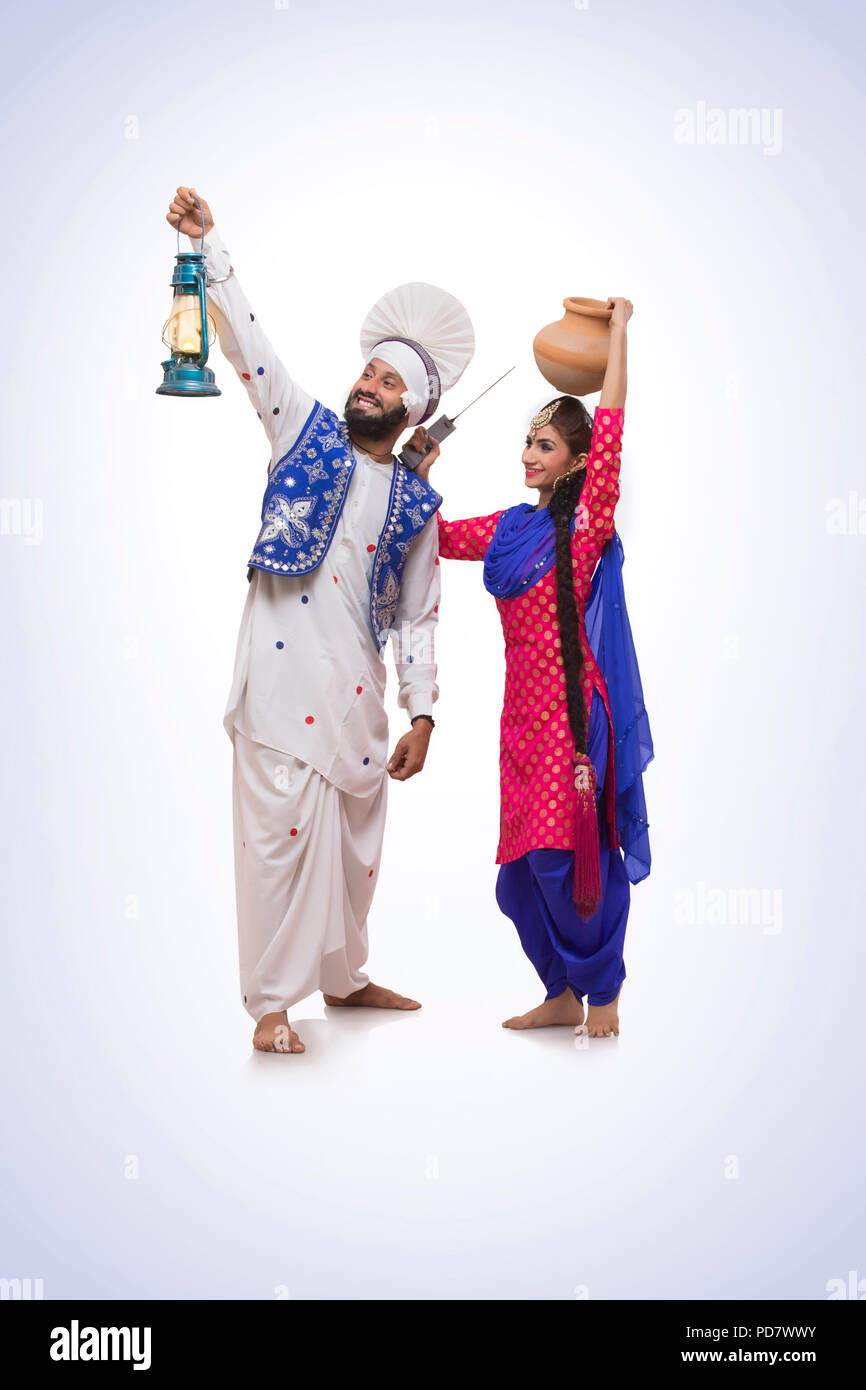 Sikh married couple hi-res stock photography and images - Alamy