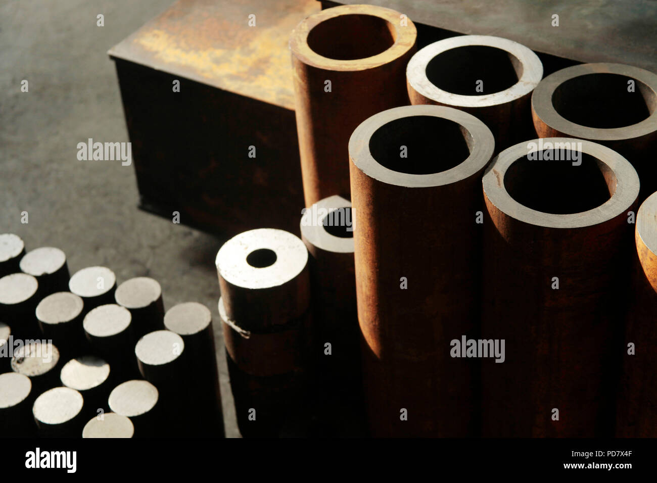 steel cylinder background Stock Photo - Alamy