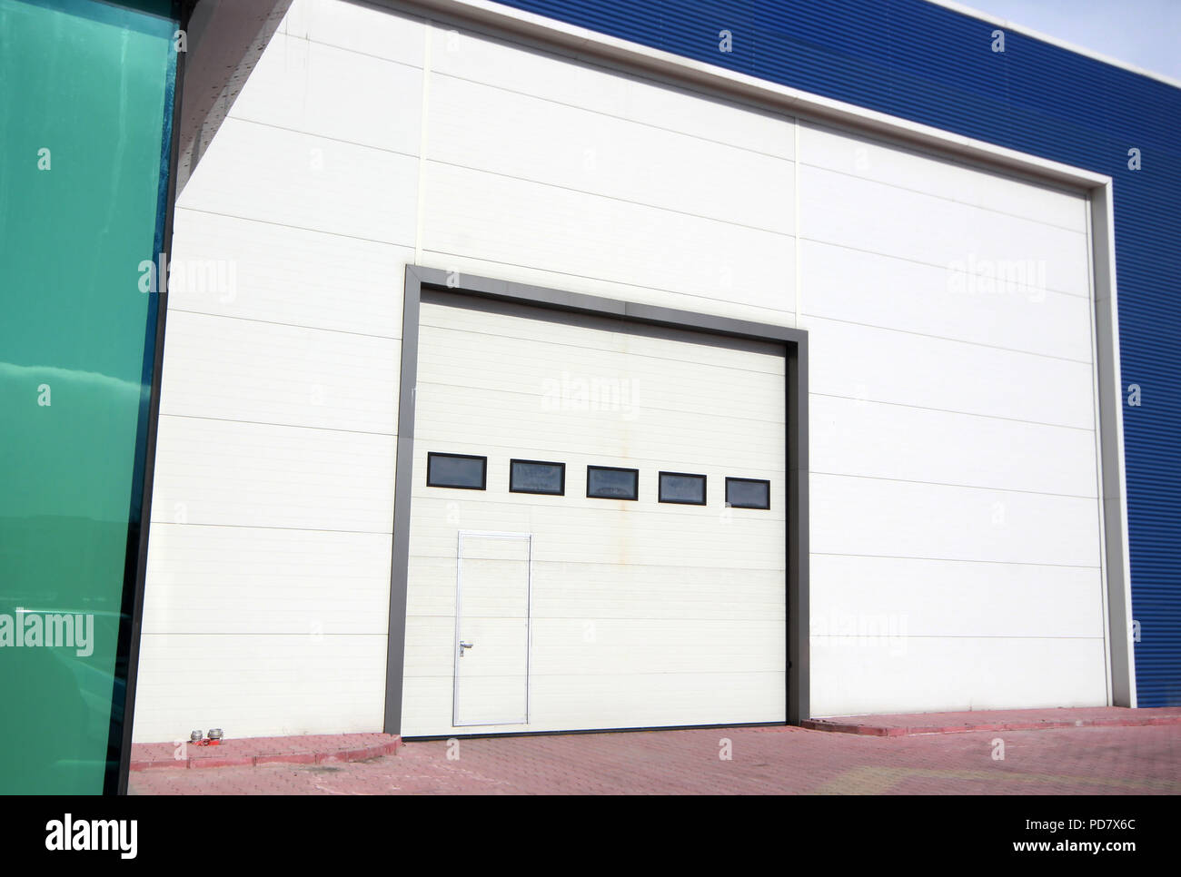 Shutter door factory Stock Photo - Alamy