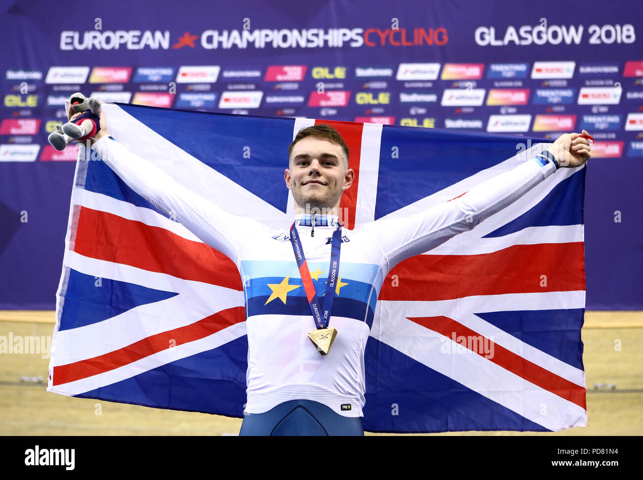 Great Britain's Matthew Walls with his gold medal after winning the Men ...