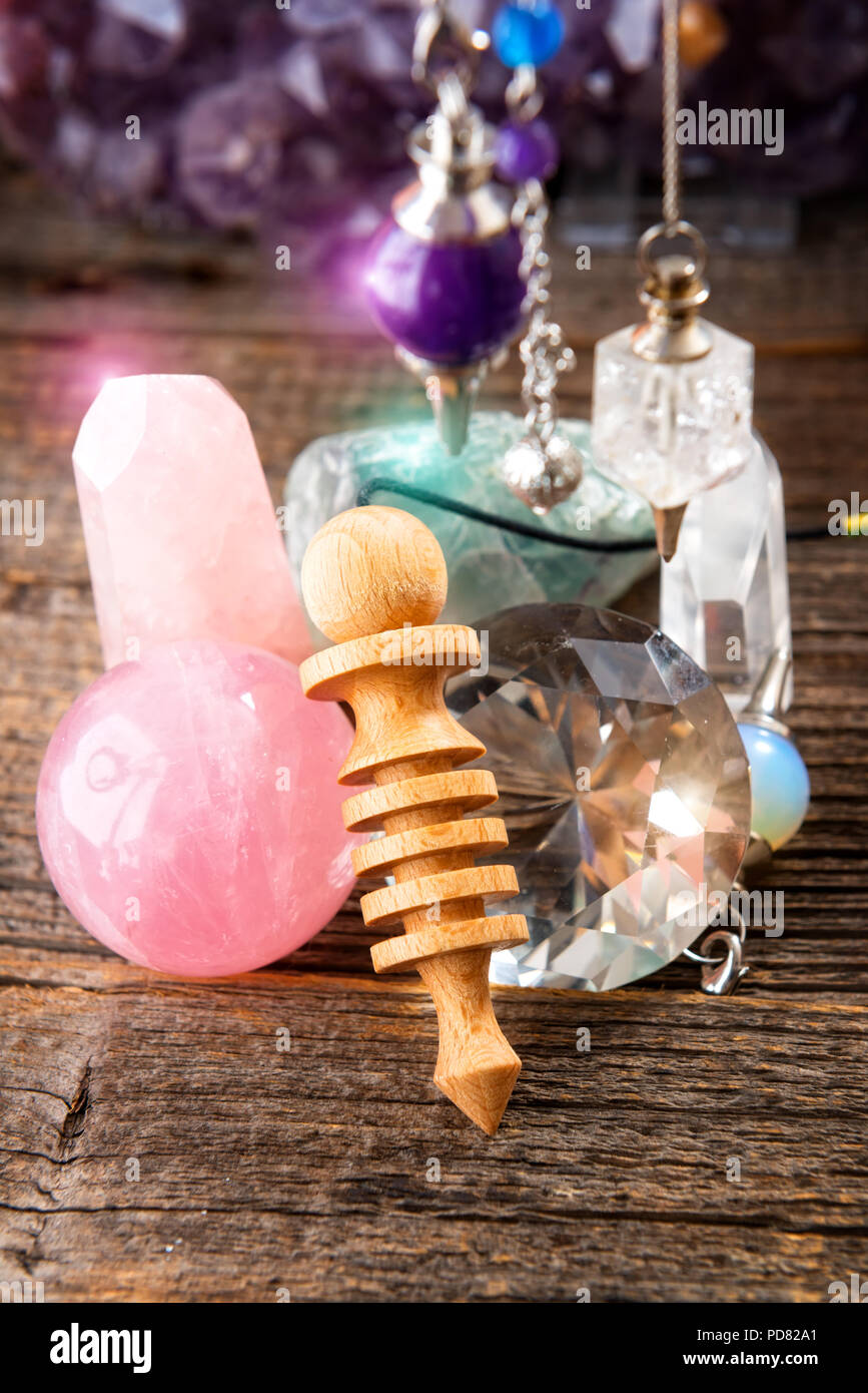 Crystal pendulum hi-res stock photography and images - Alamy