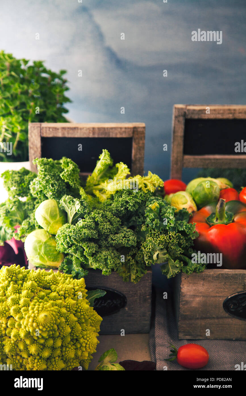 Food layout hi-res stock photography and images - Alamy