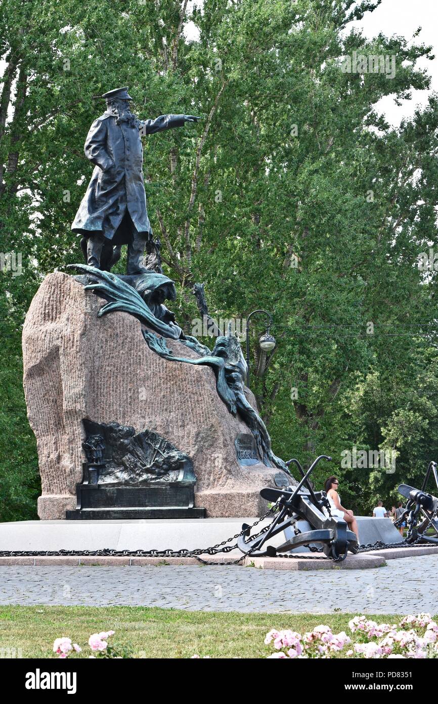 A monument of admiral Stepan Makarov in Kronshdatd Stock Photo - Alamy