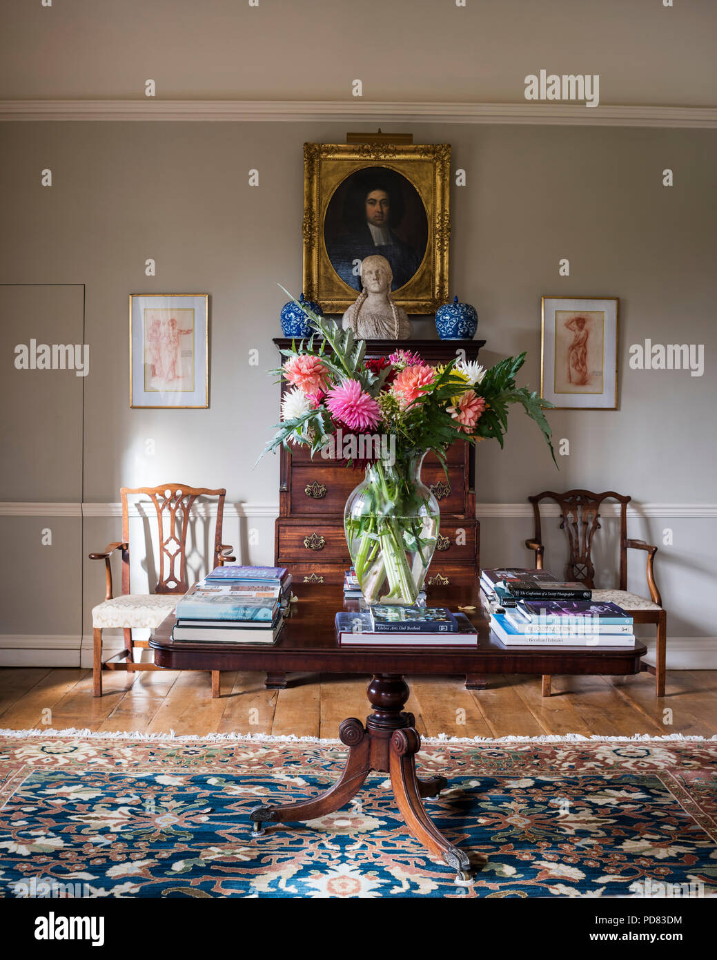 Drawing Room 18th Century High Resolution Stock Photography and Images ...