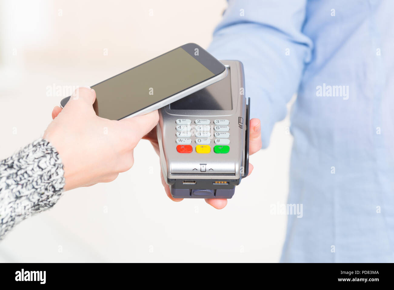 Buying selling making purchase hi-res stock photography and images - Alamy