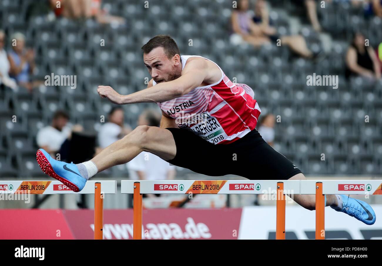 110 meter hurdles hi-res stock photography and images - Alamy