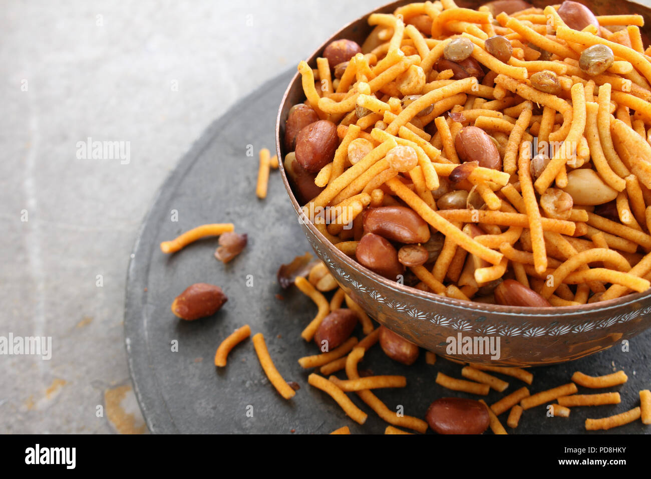 Indian bombay mix Stock Photo - Alamy