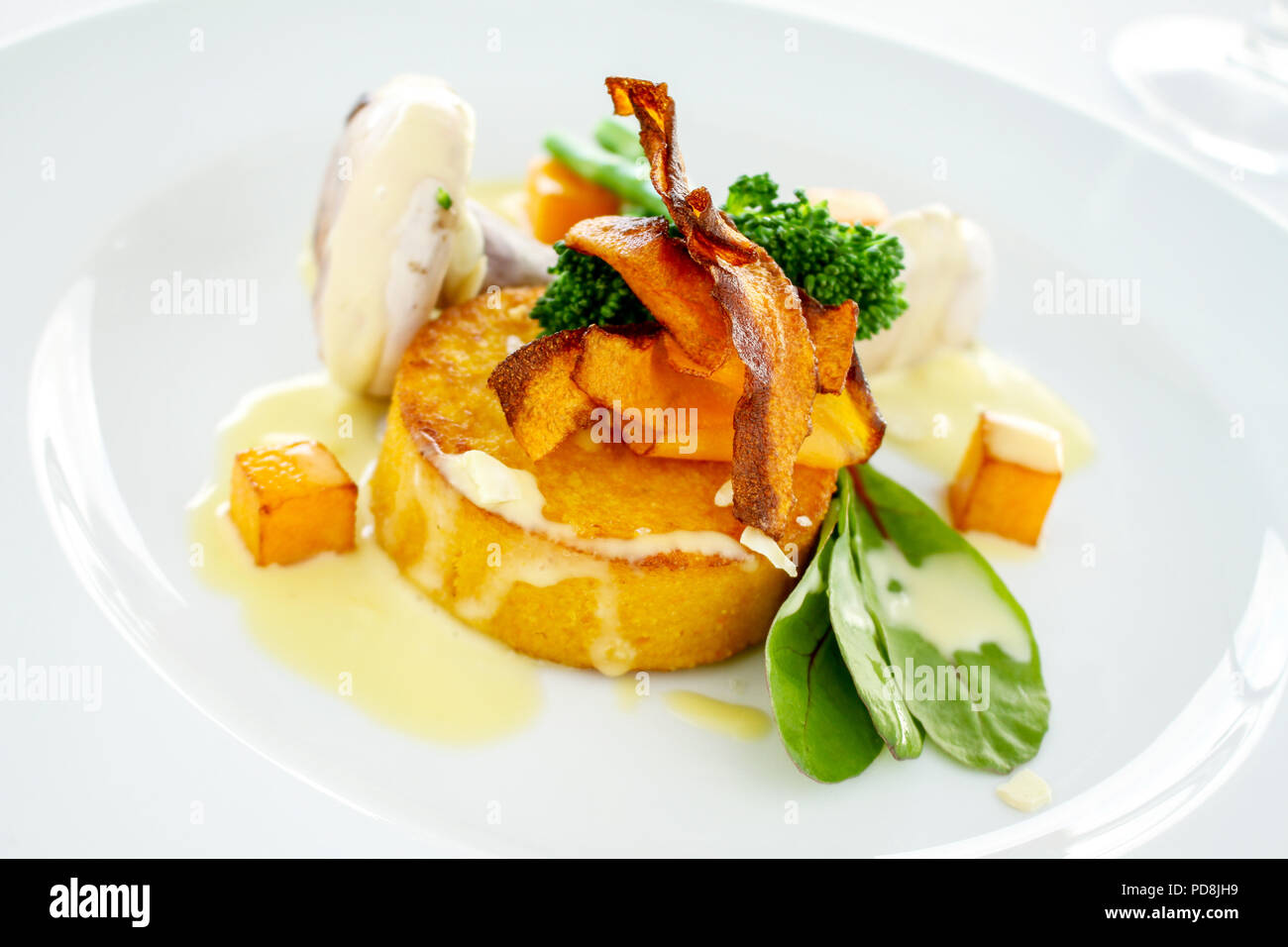 plated vegetarian main meal Stock Photo - Alamy