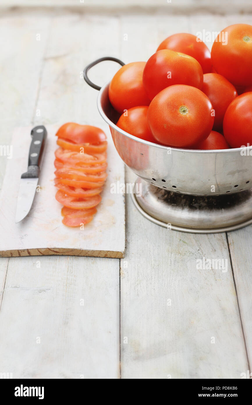 fresh ripe tomatoes Stock Photo - Alamy
