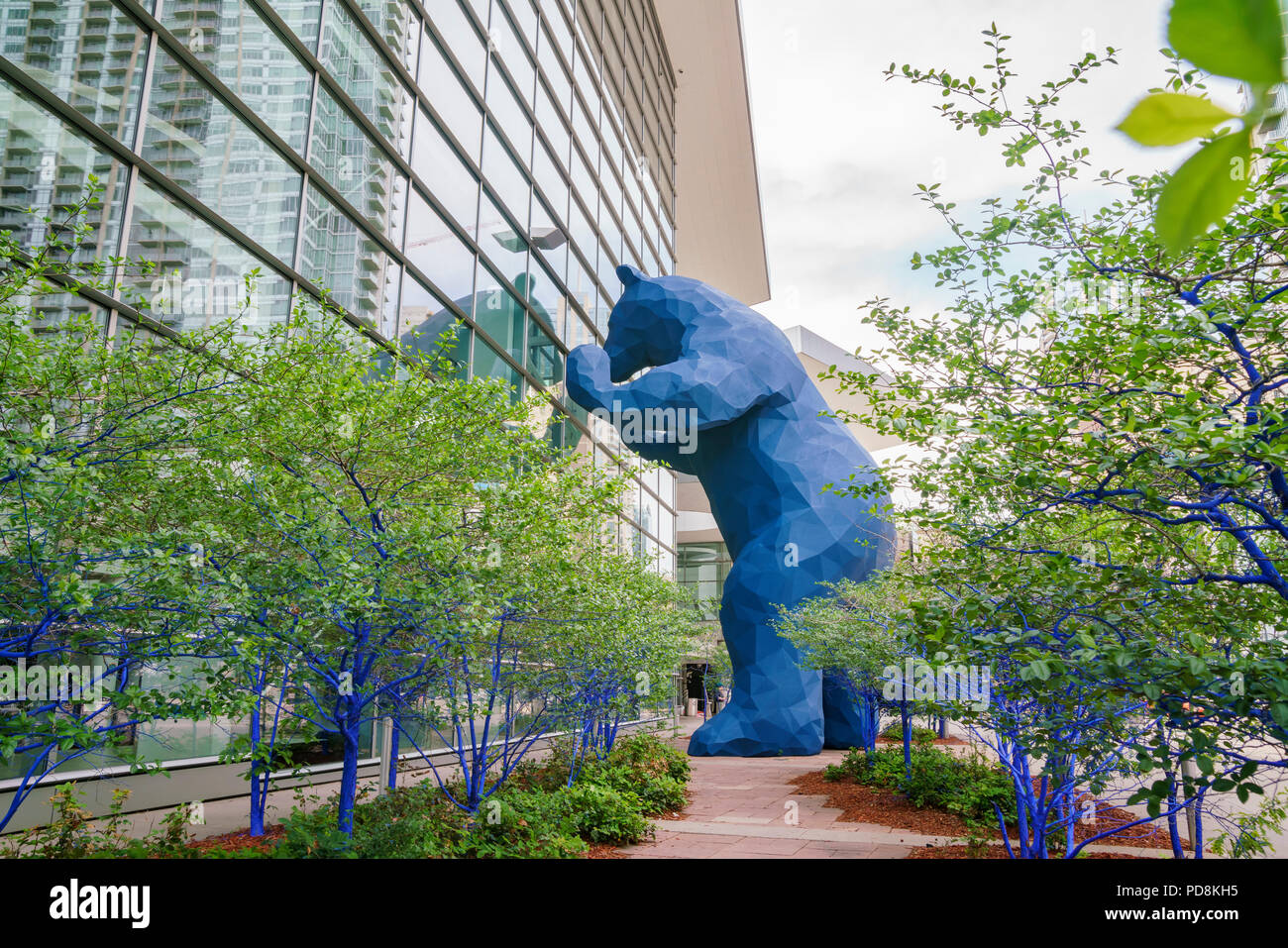 Denver, MAY 7: Special Big Blue Bear statue on MAY 7, 2017 at Denver ...