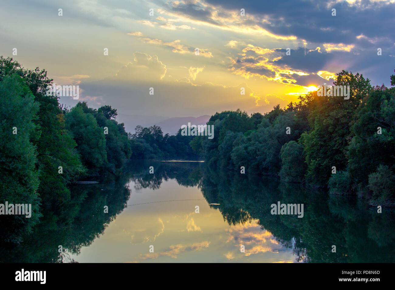 Nature wallpaper of river hi-res stock photography and images - Alamy