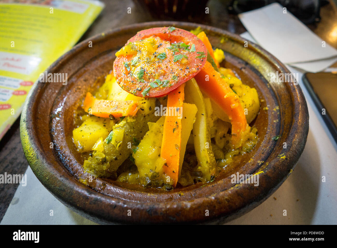 Green tagine hi-res stock photography and images - Alamy
