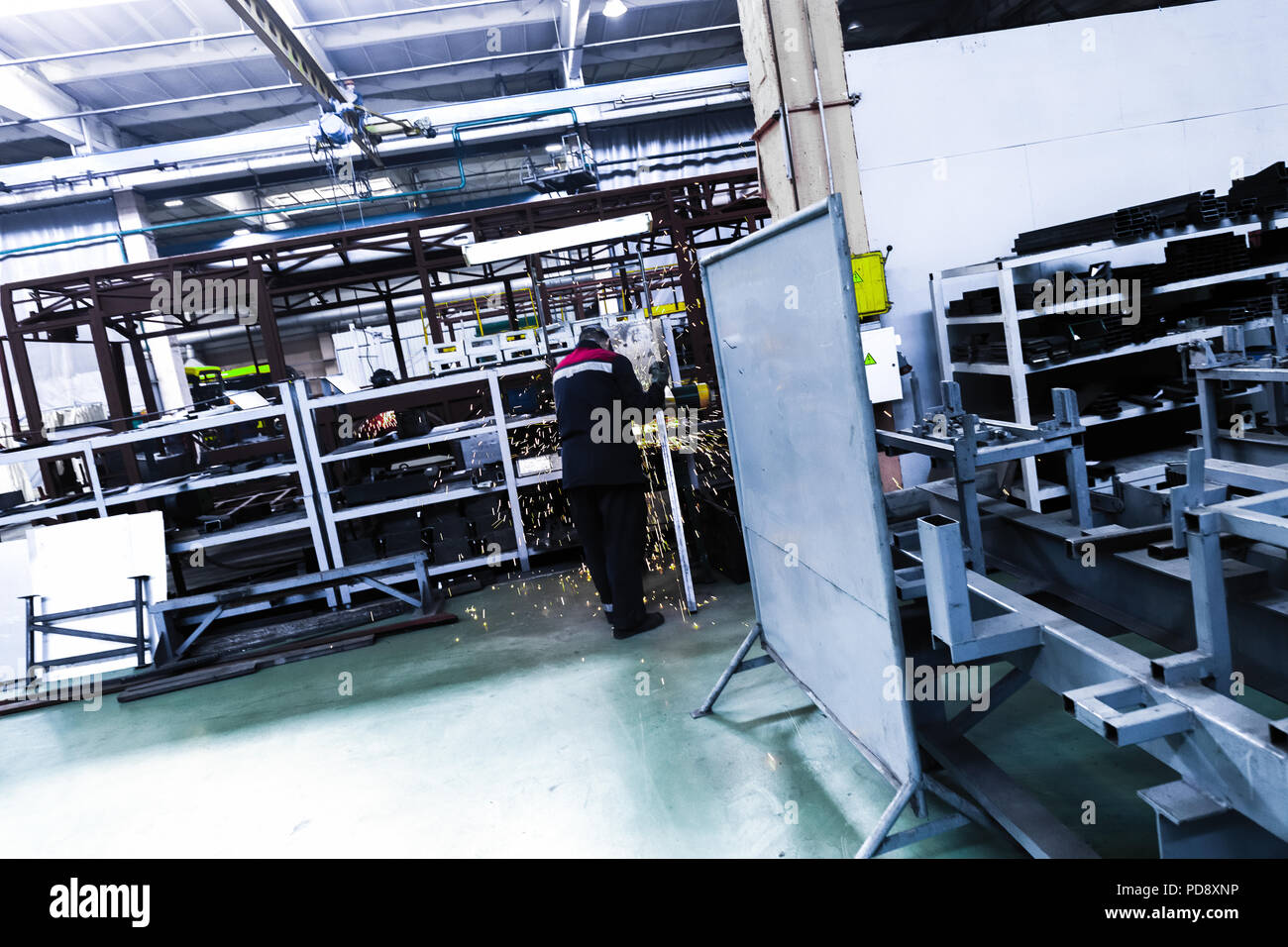 Welding chassis hi-res stock photography and images - Alamy