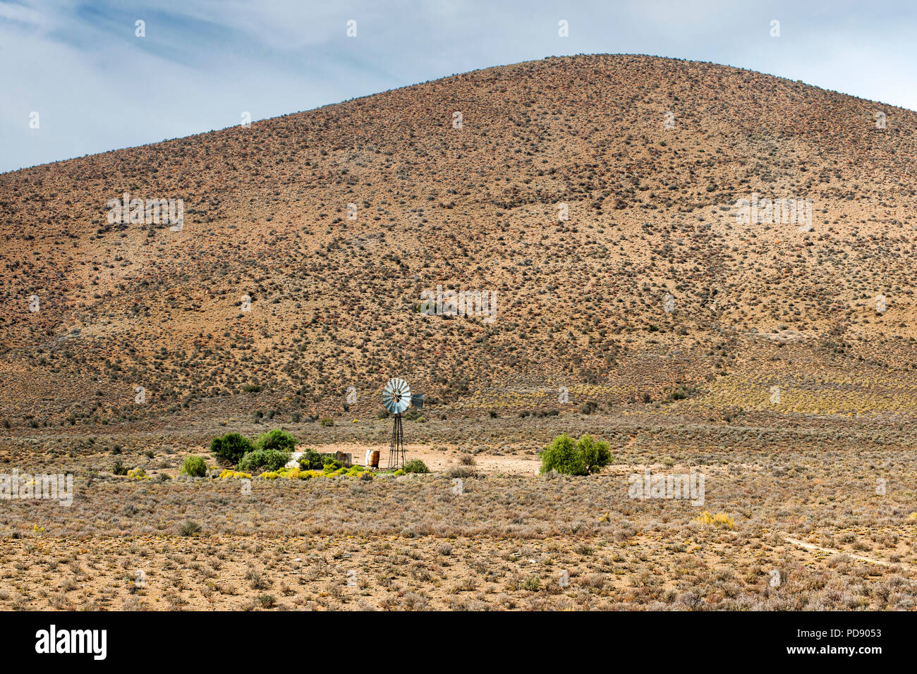Karoo desert hi-res stock photography and images - Alamy