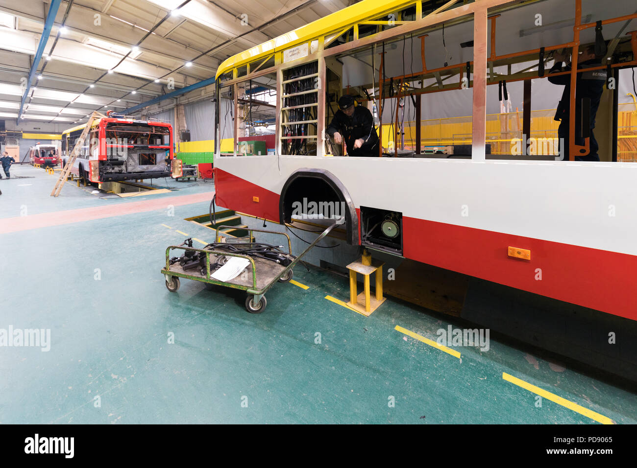 Automative assembly line hi-res stock photography and images - Alamy