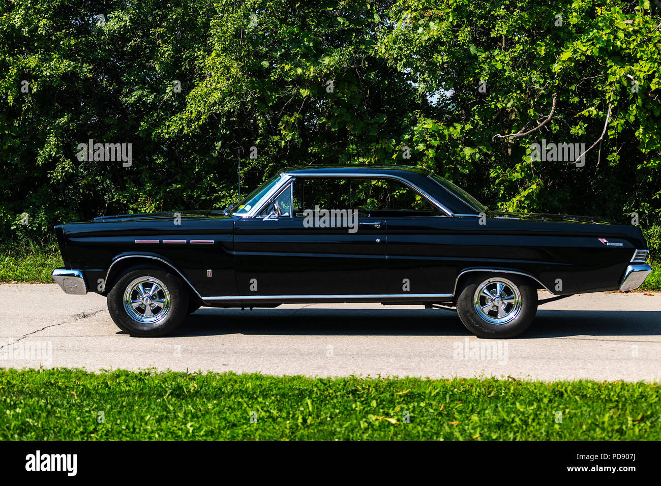 1965 Mercury Comet Cyclone Stock Photo - Alamy