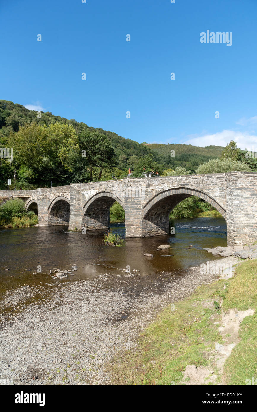 Beautiful stone bridge in wales hi-res stock photography and images - Alamy