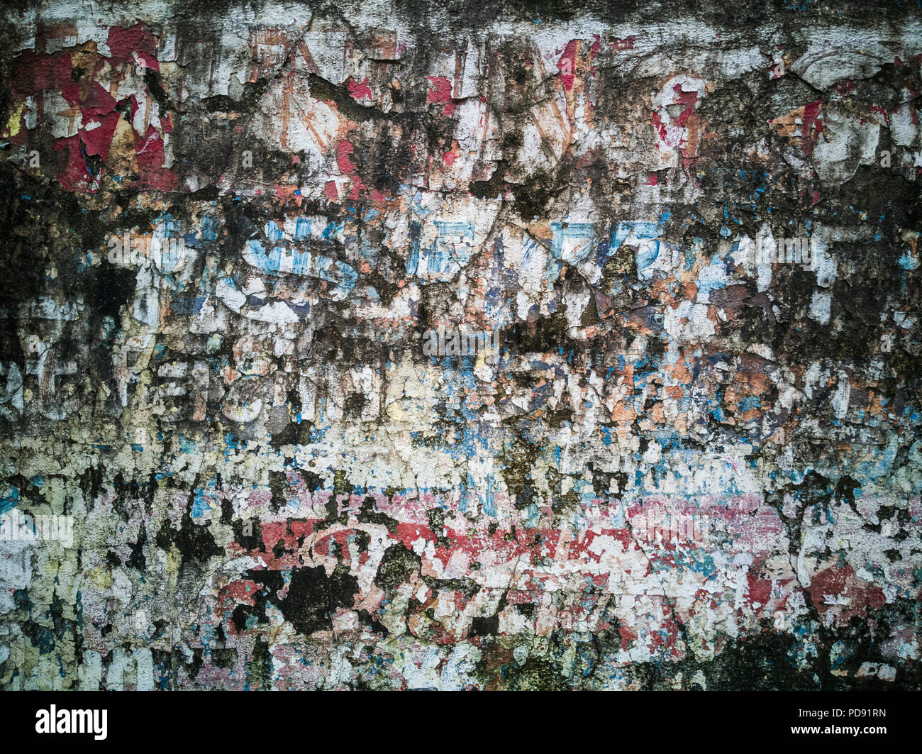 Concrete wall chipped fading sign writing graffiti grunge Stock Photo ...