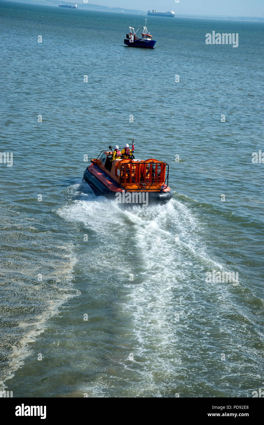 Southend lifeboat hi-res stock photography and images - Alamy