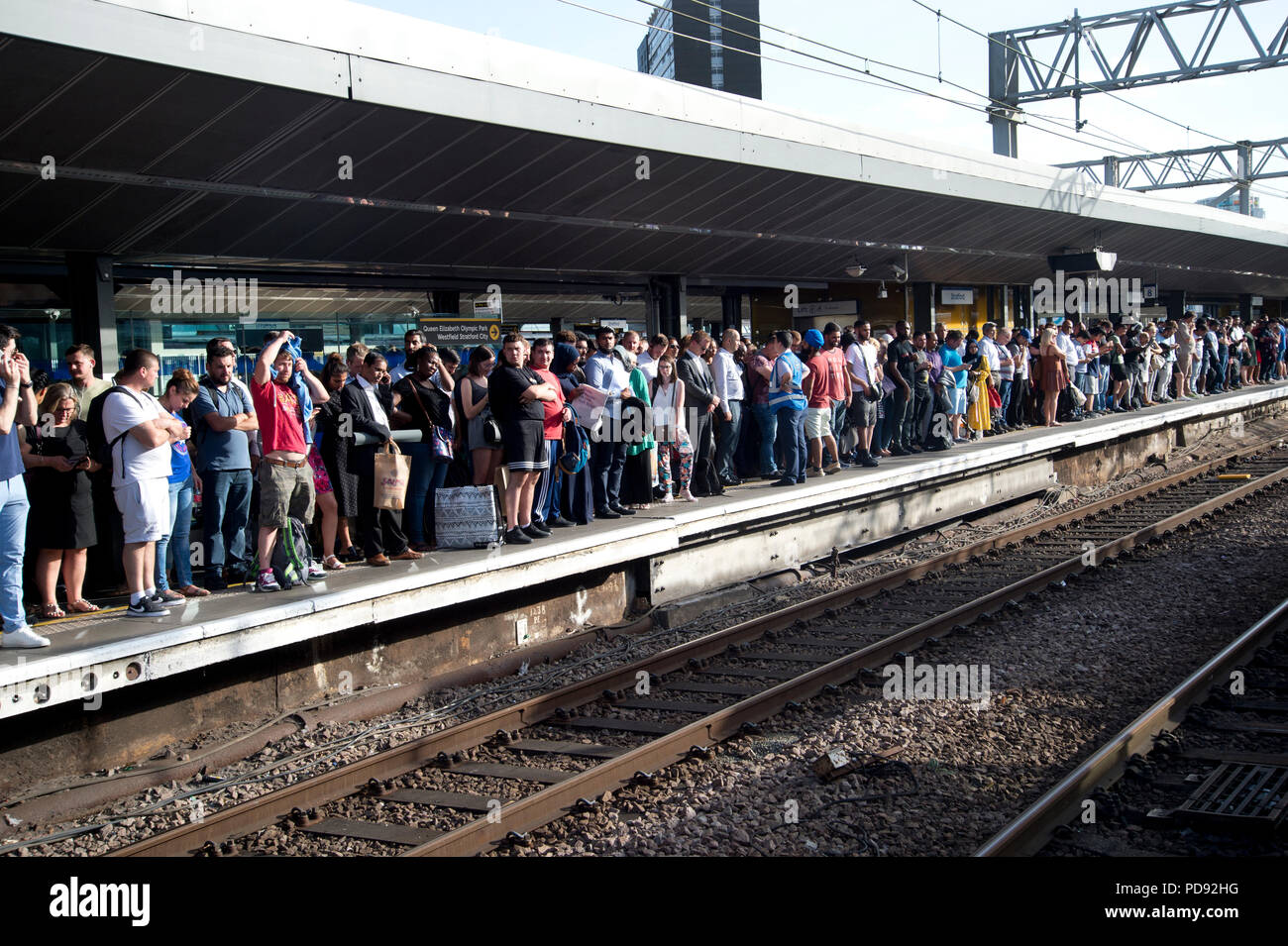 Delayed hi-res stock photography and images - Alamy