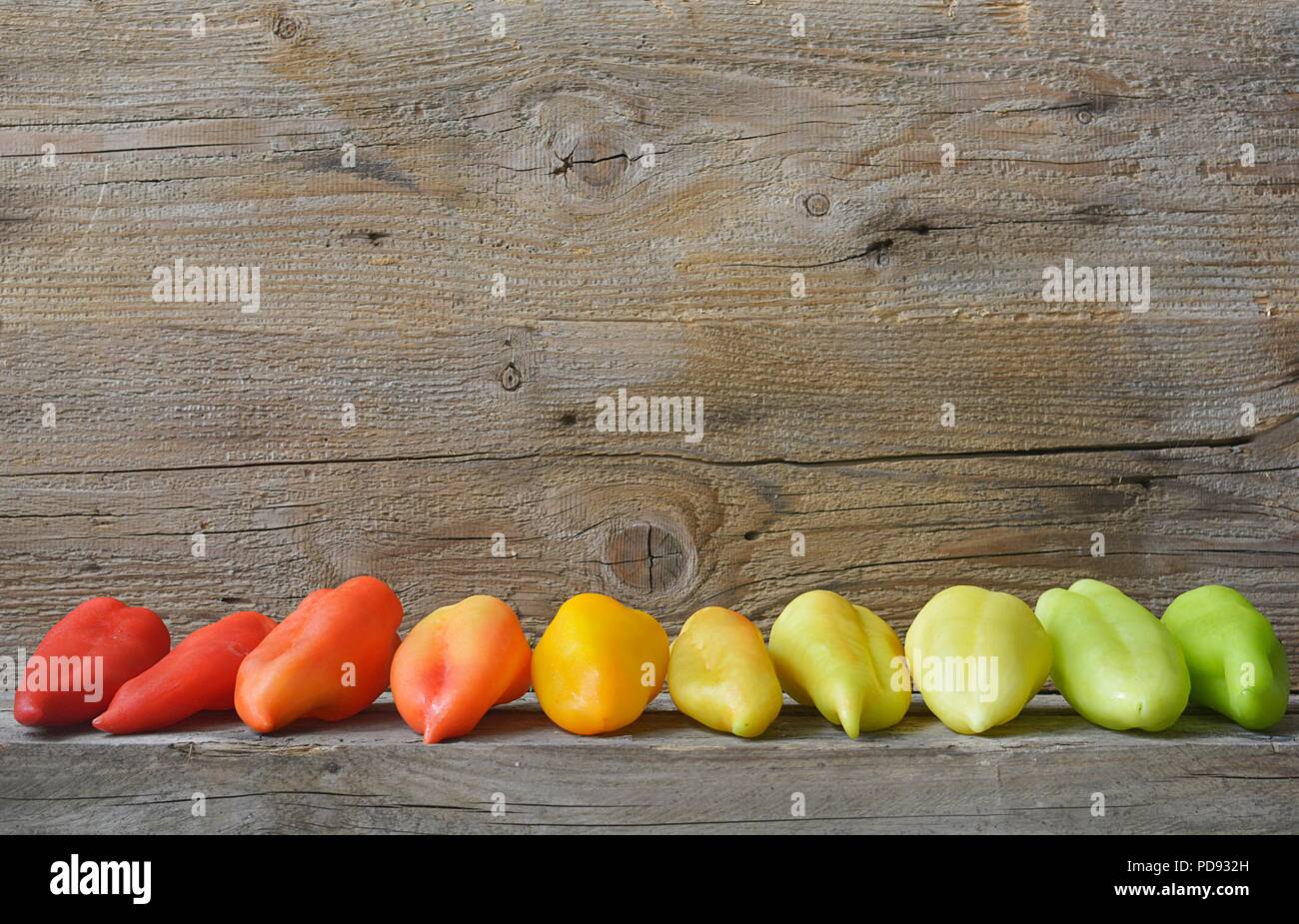 color spectrum of pepper Stock Photo - Alamy